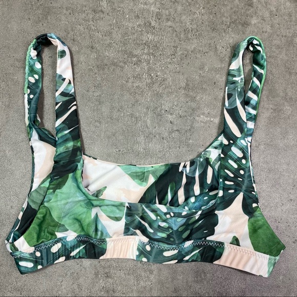 Stone Cold Fox | Swim | New Stone Cold Fox Palm Leaf Bikini Top | Poshmark